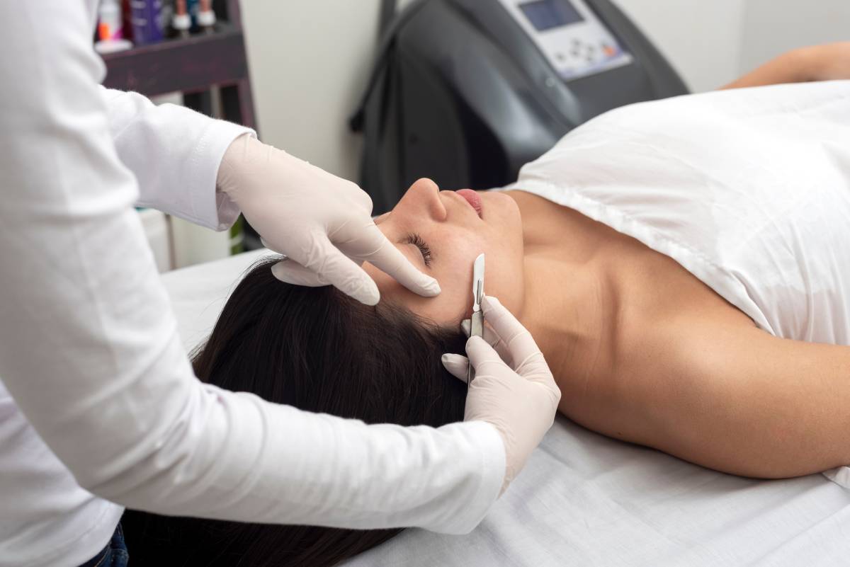 Is Dermaplaning Safe For All Skin Types? - Avail Aesthetics